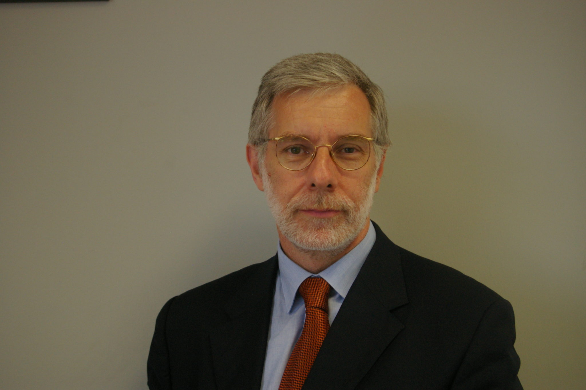 Me dice Xavier Gil, catedrático de Historia Moderna de la Universidad ...